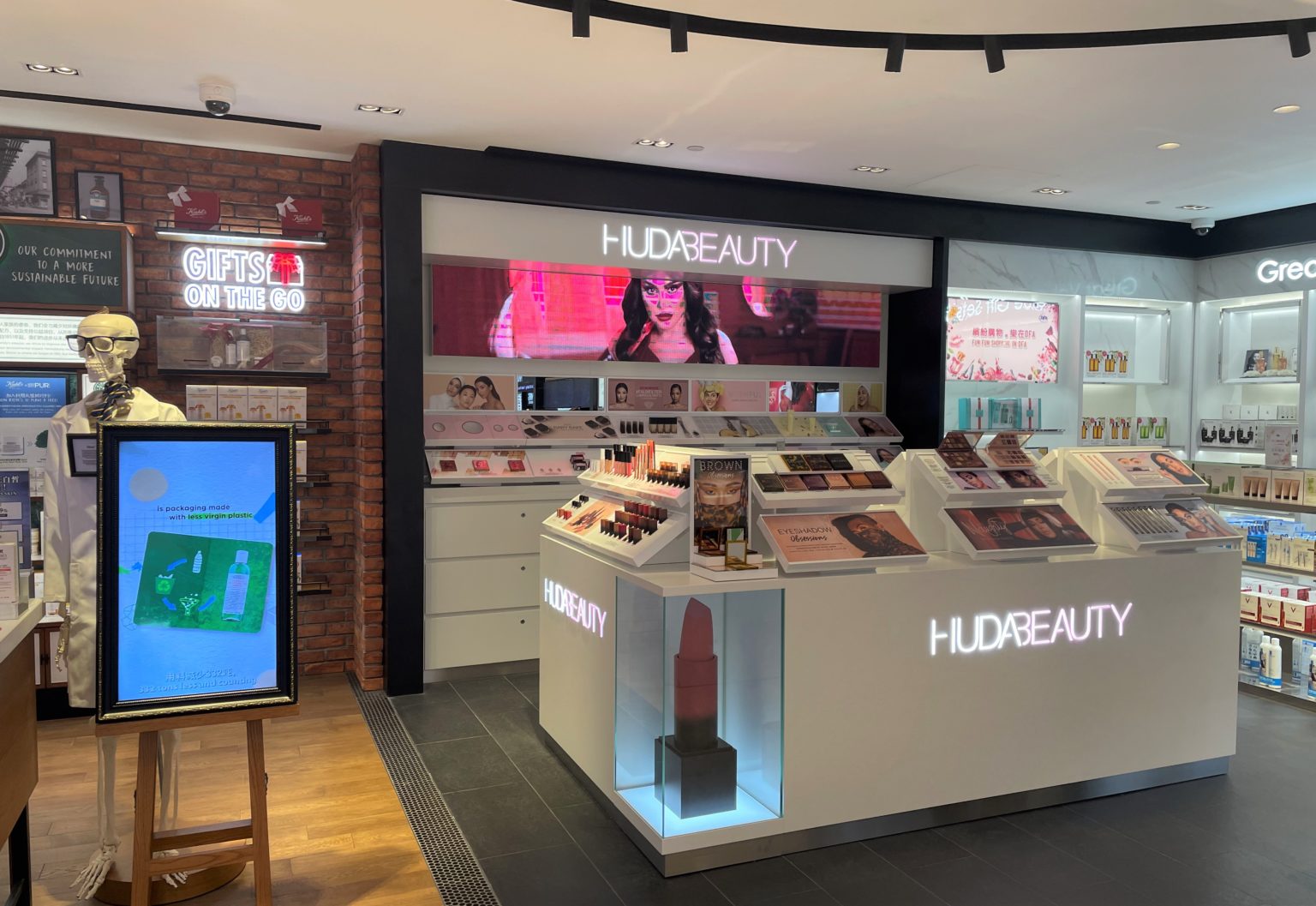 Lucrative Cosmetics Franchise Opportunities: A Guide by Star Brands ...
